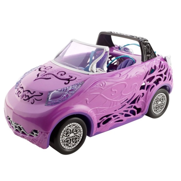 monster high | Toys | Monster High Scaris City Of Frights Convertible ...